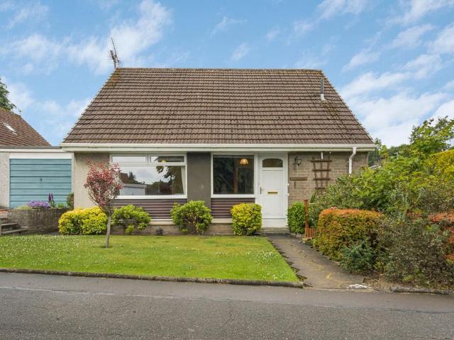 2 bedroom detached house for sale