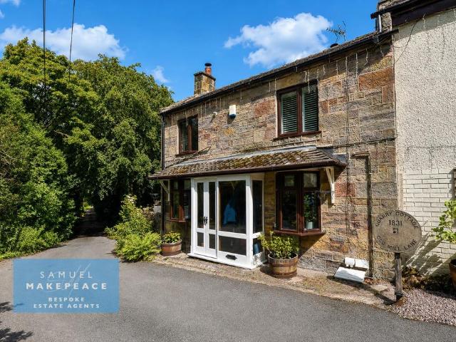 2 bedroom detached house for sale