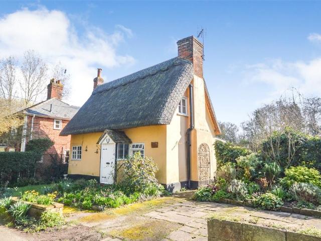 2 bedroom detached house for sale