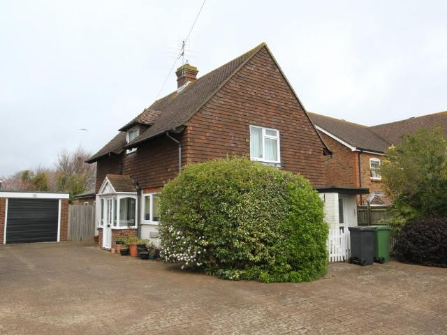 2 bedroom detached house for sale
