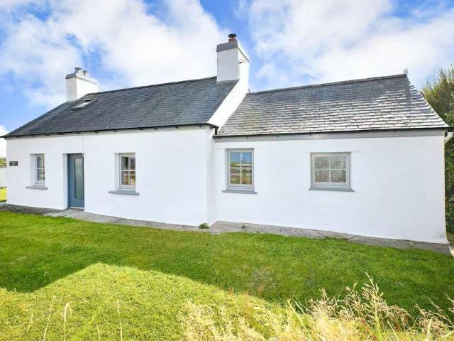 2 bedroom detached house for sale