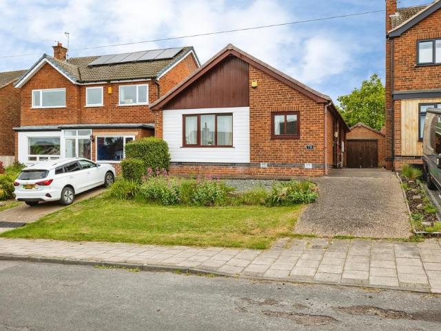 2 bedroom detached house for sale