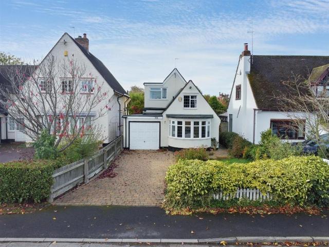 2 bedroom detached house for sale