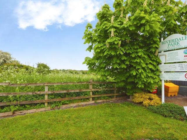 2 bedroom detached house for sale