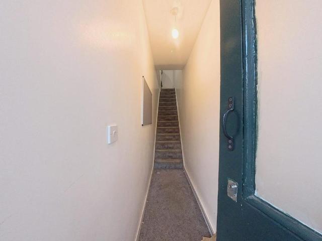 2 bedroom detached house for sale