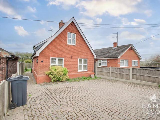 2 bedroom detached house for sale