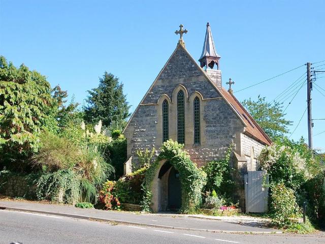 2 bedroom detached house for sale