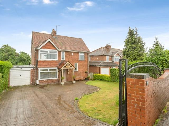 2 bedroom detached house for sale
