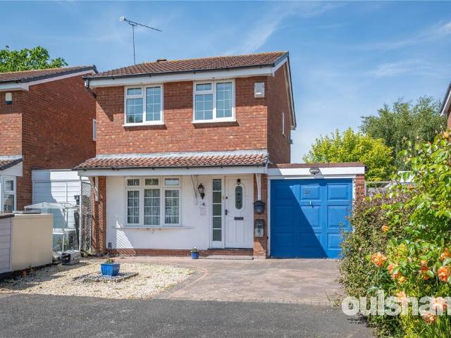 2 bedroom detached house for sale