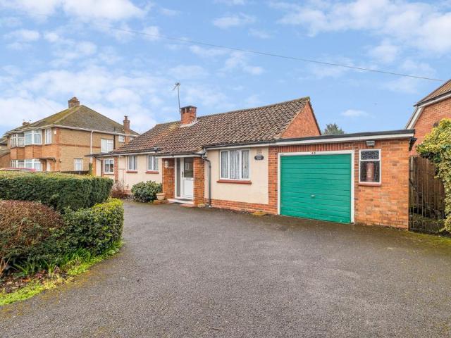 2 bedroom detached house for sale