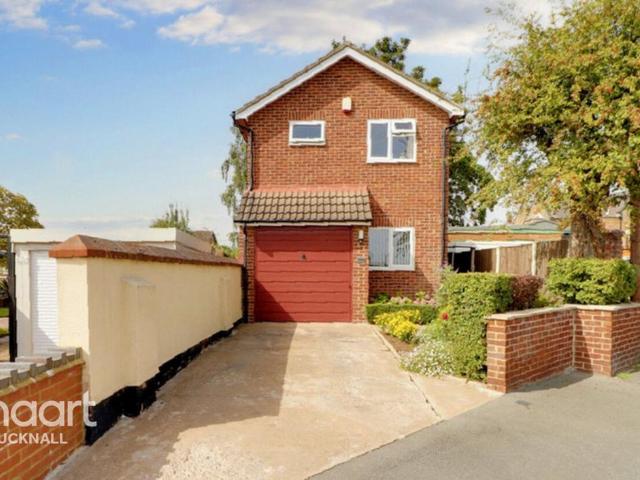 2 bedroom detached house for sale