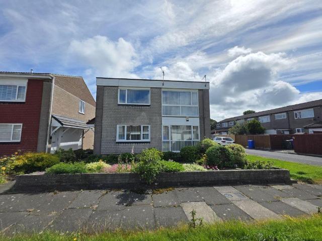 2 bedroom detached house for sale