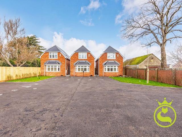 3 bedroom detached house for sale