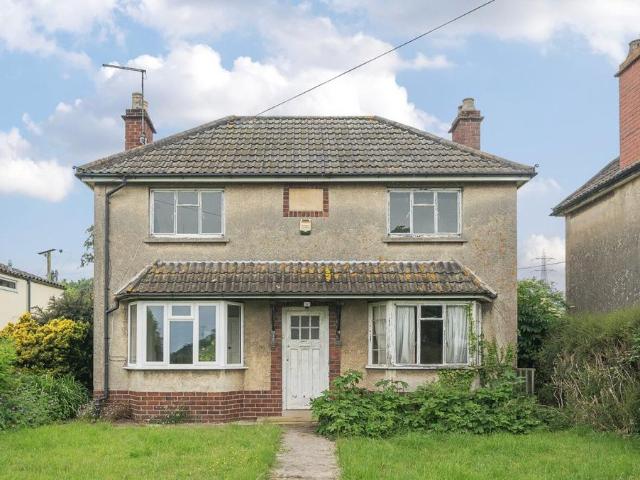 2 bedroom detached house for sale