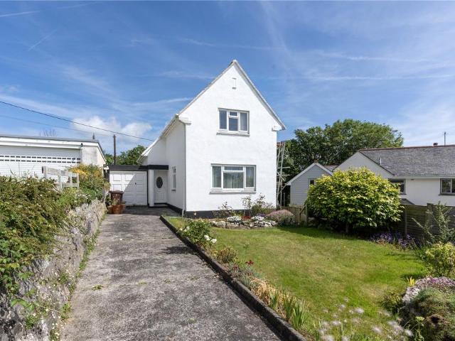 2 bedroom detached house for sale