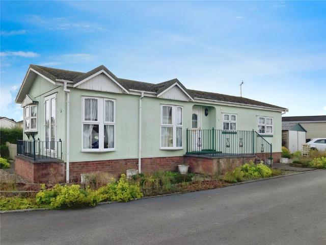 2 bedroom detached house for sale