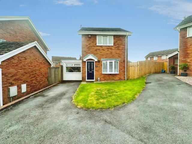 2 bedroom detached house for sale