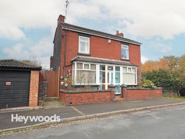 2 bedroom detached house for sale