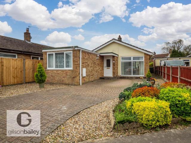 2 bedroom detached house for sale