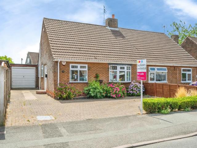 2 bedroom semi detached bungalow for sale