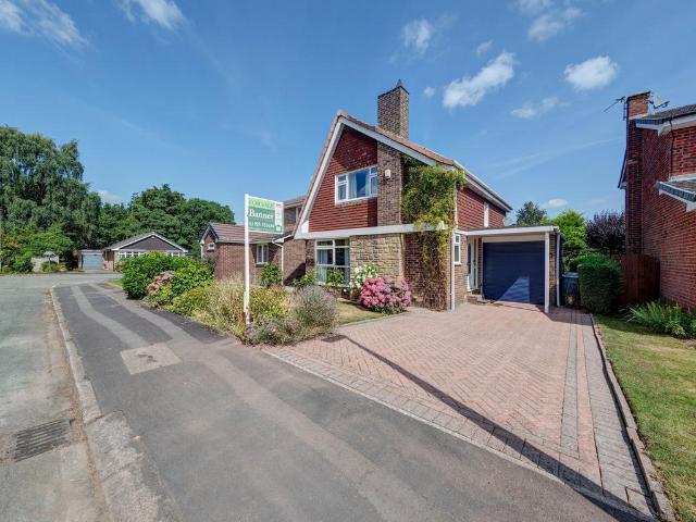 2 bedroom detached house for sale