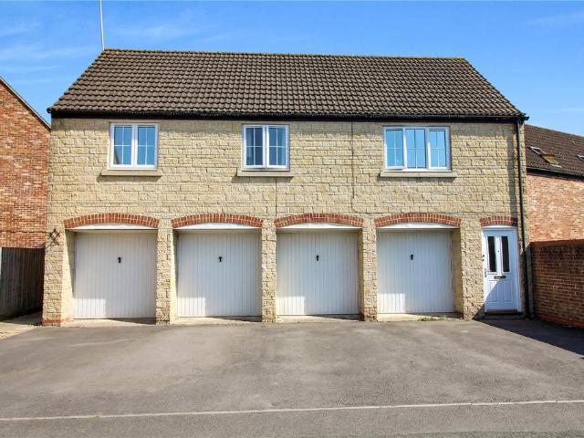 2 bedroom detached house for sale