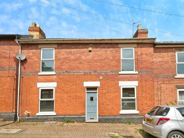 2 bedroom detached house for sale