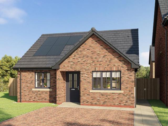 2 bedroom detached house for sale