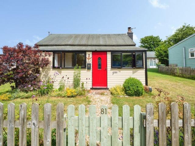 2 bedroom detached house for sale