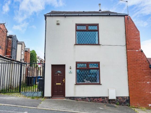 2 bedroom detached house for sale