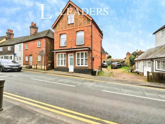 2 bedroom detached house for sale