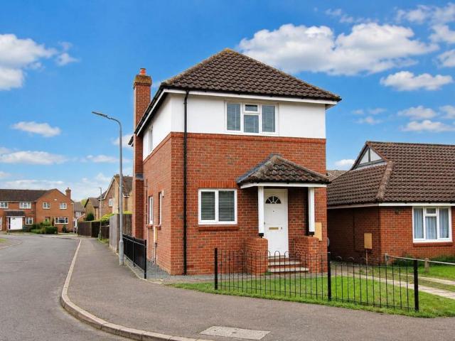 2 bedroom detached house for sale