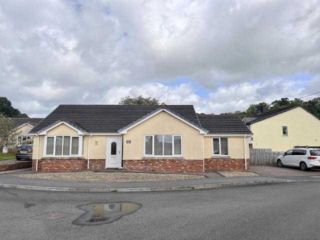 2 bedroom detached house for sale