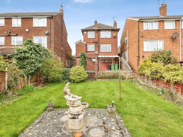 2 bedroom detached house for sale