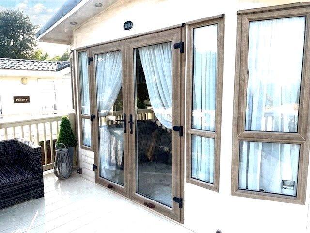 2 bedroom detached house for sale