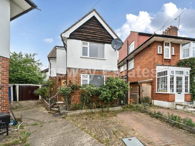 2 bedroom detached house for sale