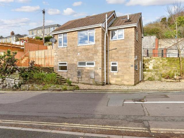 2 bedroom detached house for sale