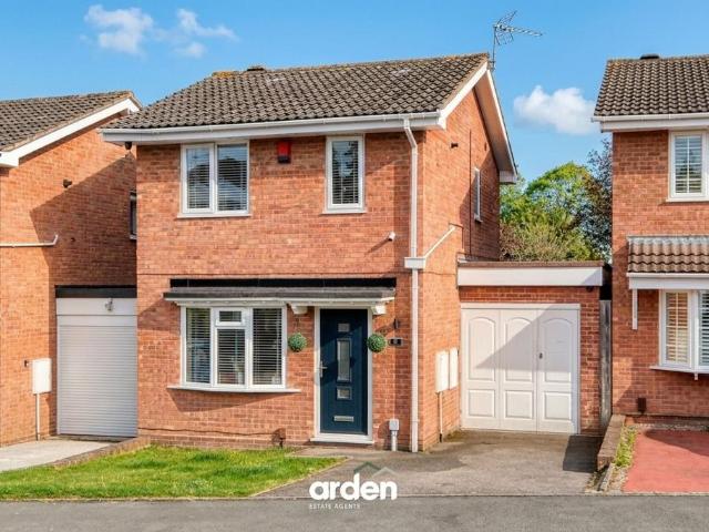 2 bedroom detached house for sale