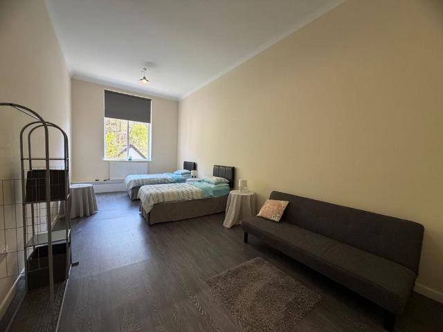 2 bedroom detached house for sale