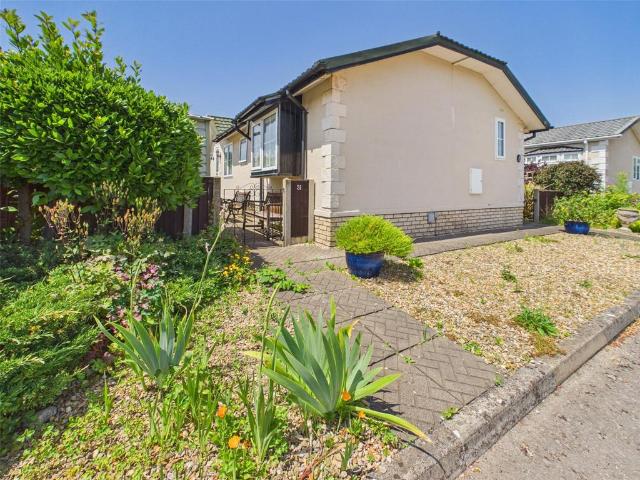 2 bedroom detached house for sale