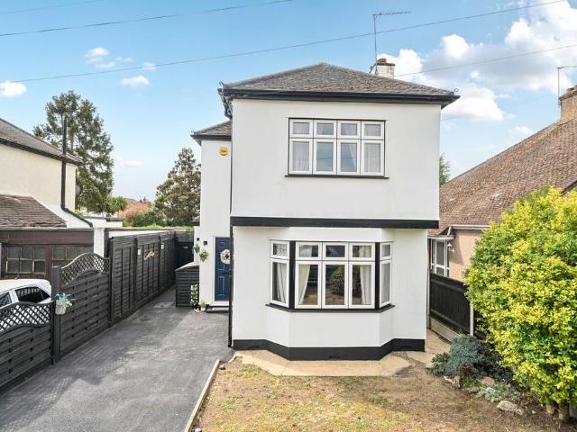 2 bedroom detached house for sale