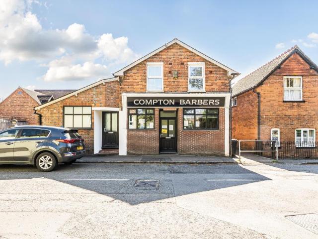 2 bedroom detached house for sale
