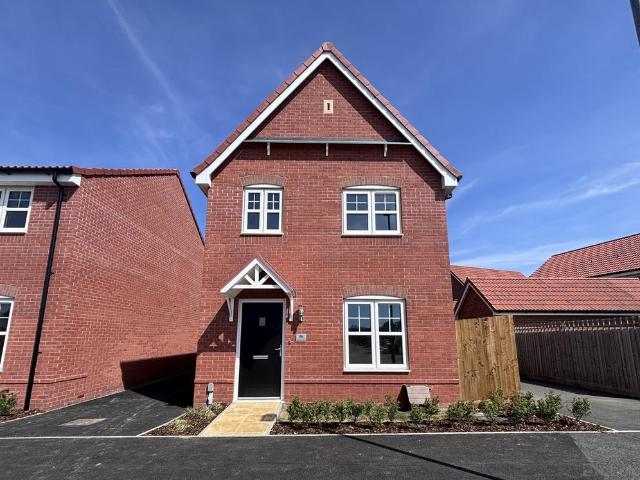 2 bedroom detached house for sale