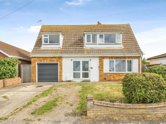 2 bedroom detached house for sale