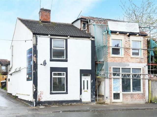 2 bedroom detached house for sale