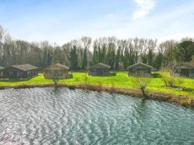 2 Bedroom Detached House For Sale In Cotswold Water Park