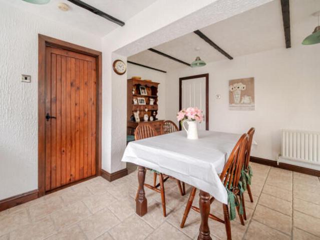 2 bedroom detached house for sale in Caesars Close, Bancroft, Milton Keynes, MK13