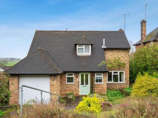 2 Bedroom Detached House For Sale In Chalfont St Peter