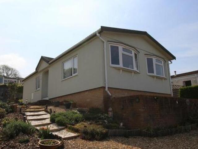 2 Bedroom Detached House For Sale In Clevedon, North Somerset