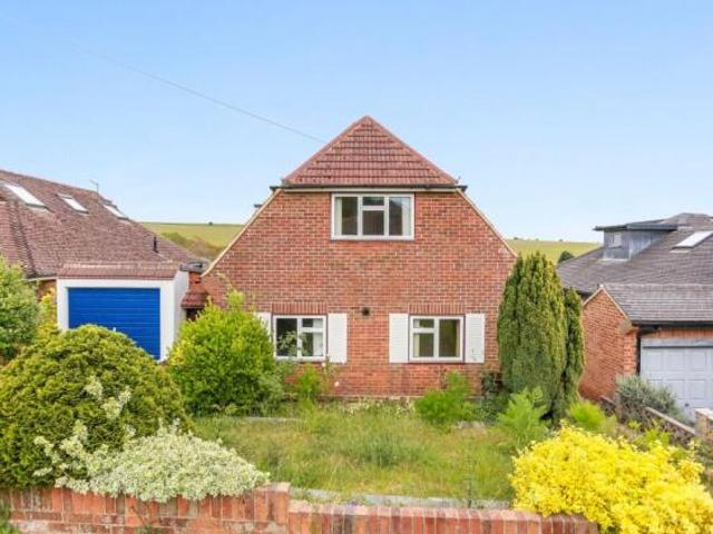 2 bedroom detached house for sale in Crescent Drive South, Brighton, BN2